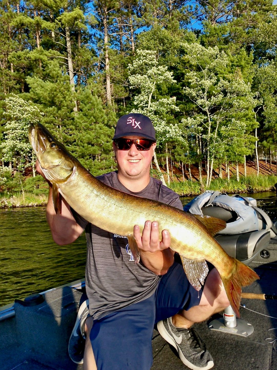 Hayward Wisconsin Fishing Guides - Chuck Roehl - Professional Fishing ...