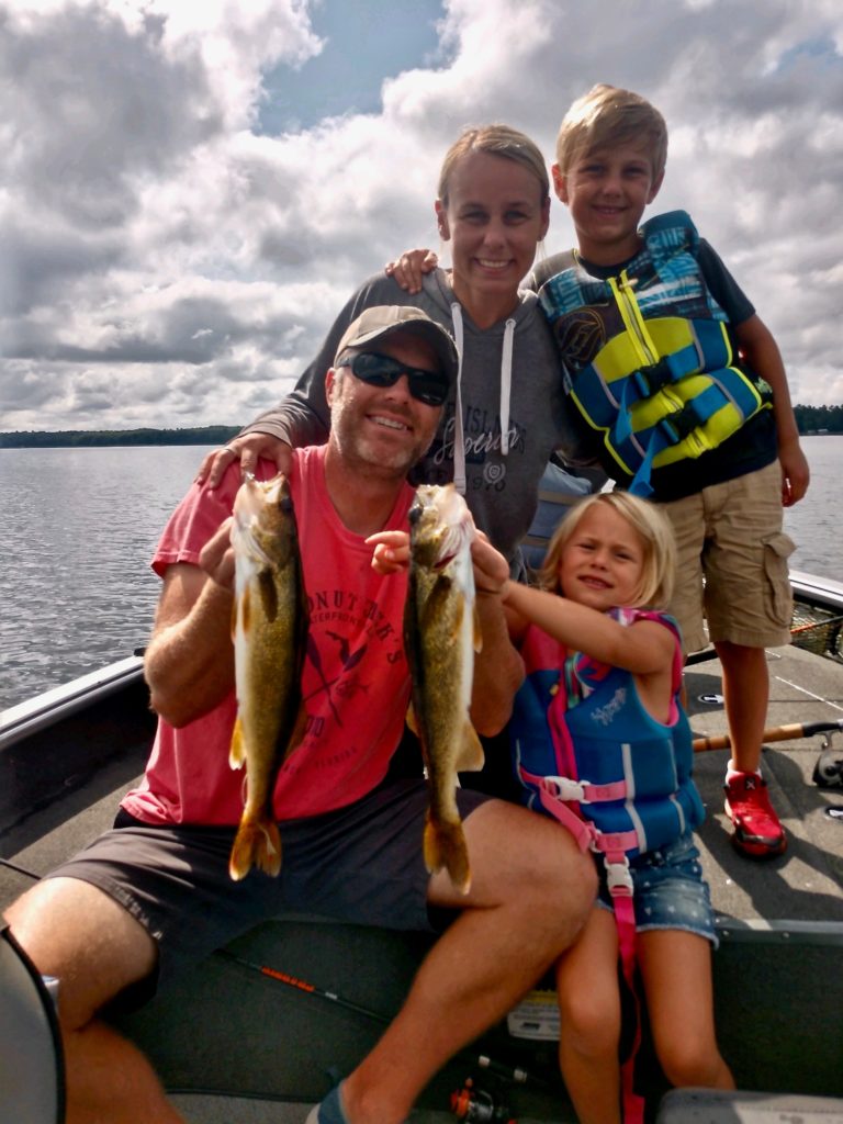 Hayward Wisconsin Fishing Guides - Chuck Roehl - Professional Fishing ...