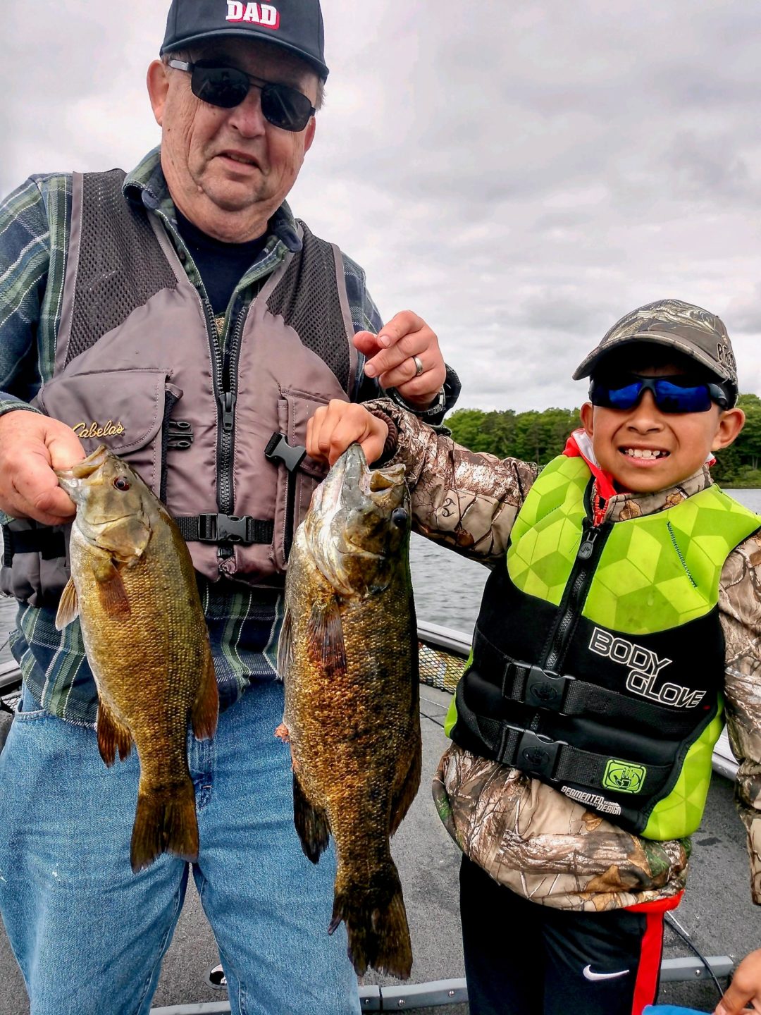 Hayward Wisconsin Fishing Guides - Chuck Roehl - Professional Fishing ...